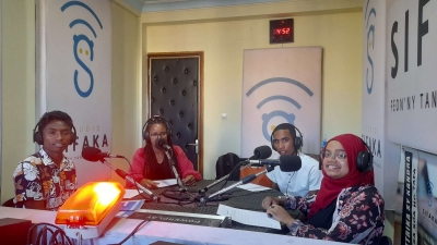 Infos vues par les jeunes - Studio Sifaka - Actu, musique, conseils et débats pour les jeunes à ...